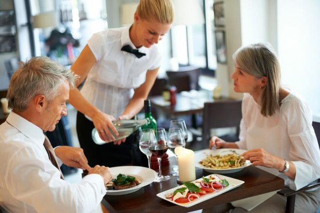 5 Keys To Success In The Hospitality Industry | AOLCC