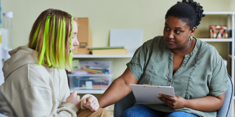 Skills Successful Community Support Worker Needs | AOLCC